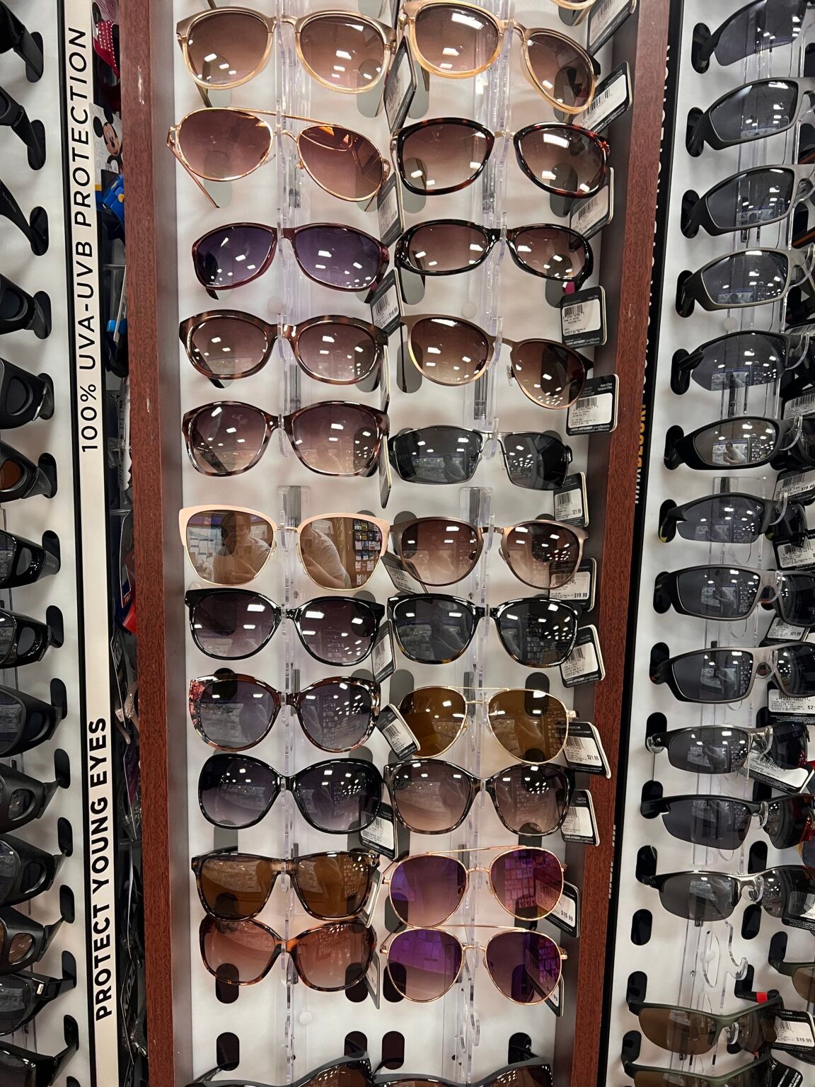 Foster Grant Sunglasses are B1G1 FREE at Kroger! - Kroger Krazy