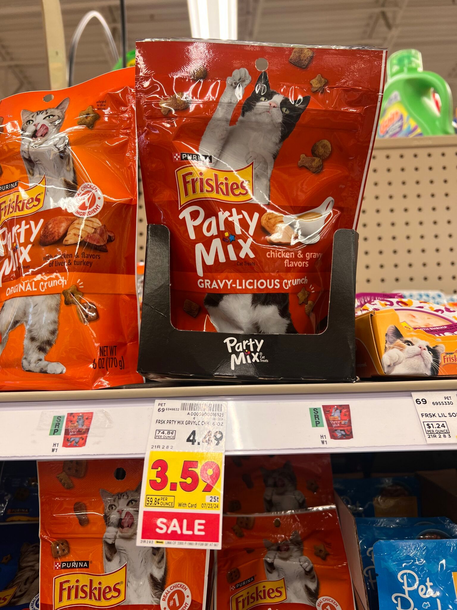 Friskies Party Mix Cat Treats as low as $1.00! - Kroger Krazy