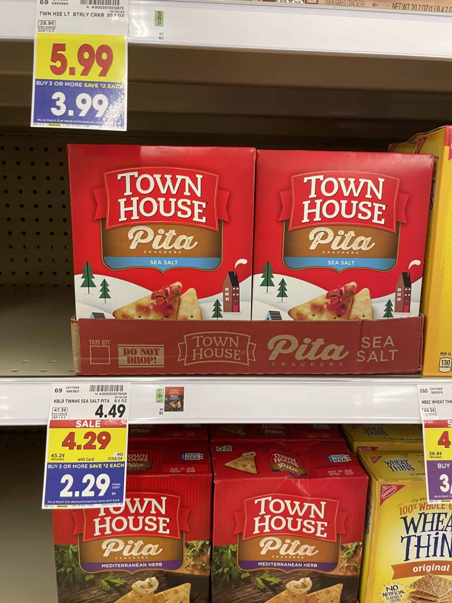 Kellogg's Club, Crisps and Townhouse Crackers as low as $2.29! - Kroger ...