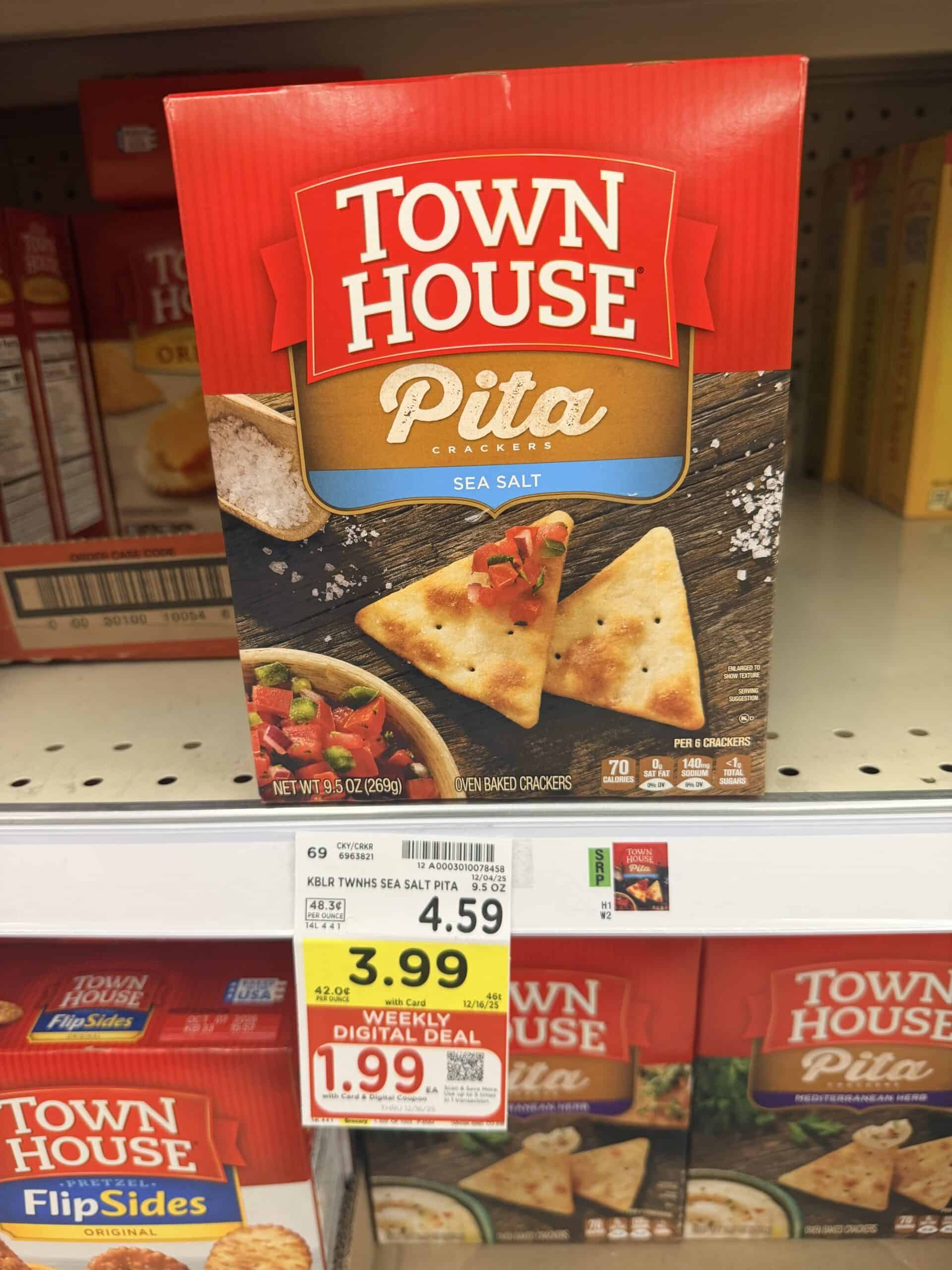 Keebler Club and Town House Crackers as low as $1.36! - Kroger Krazy